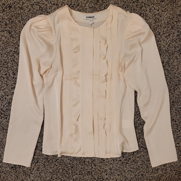 Express | Tops | Nwt Express Ruffle Front Blouse | Poshmark